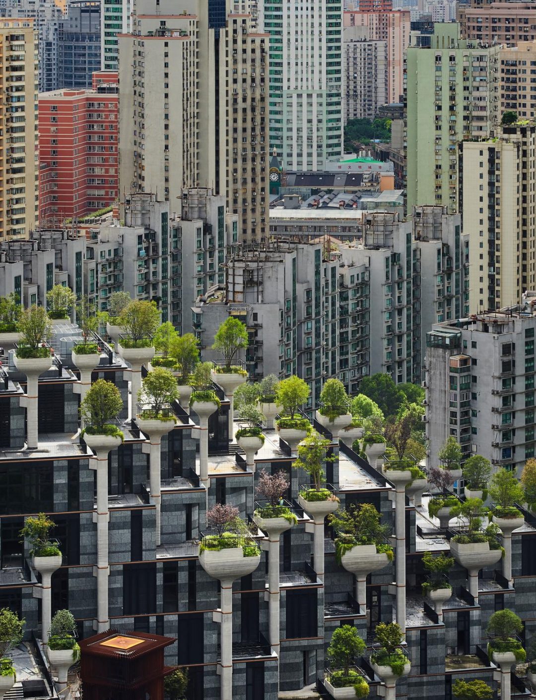 1000 Trees in Shanghai by Heatherwick Studio nears completion - De51gn
