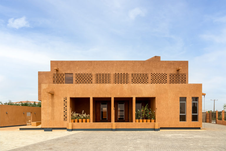 22 Contemporary Mosques Around The World That Redefine Sacral ...